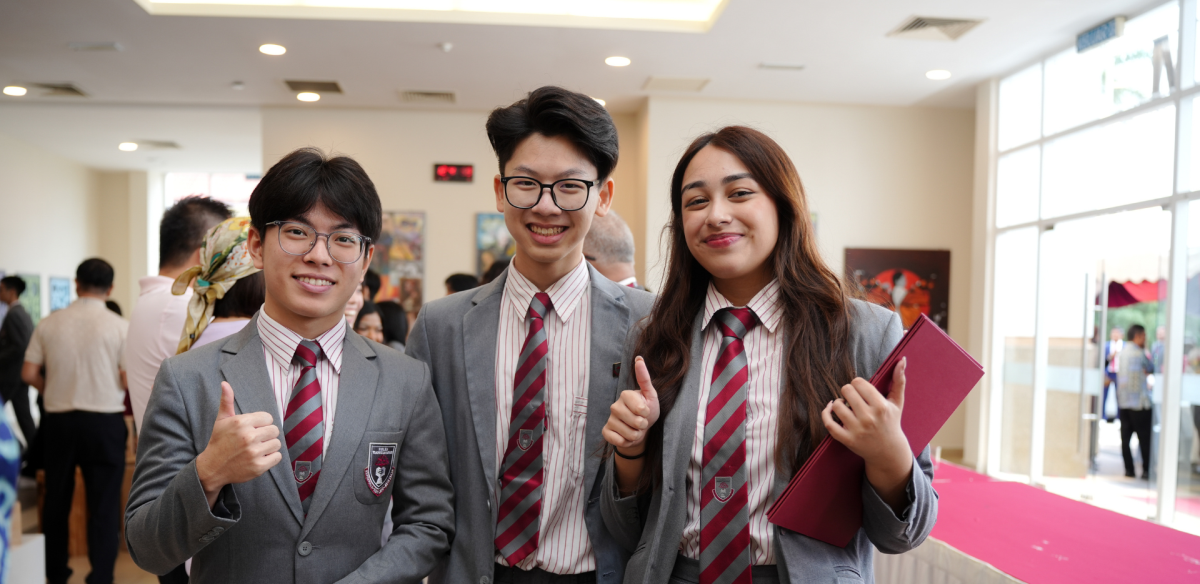 Uniform | Kolej Tuanku Ja'afar